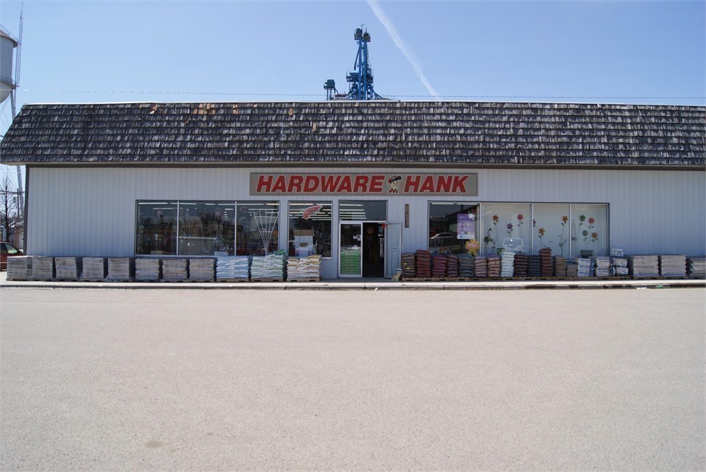 Wheeler Dealer - Praska's Hardware Hank - Oakes - Pit Boss FB Series ...